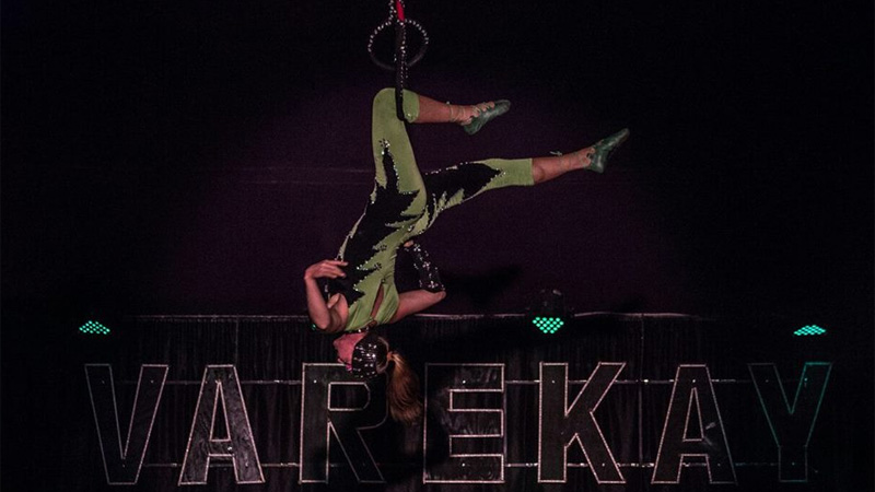 Con un espectáculo renovado y para la familia, vuelve el Circo Varekay ...