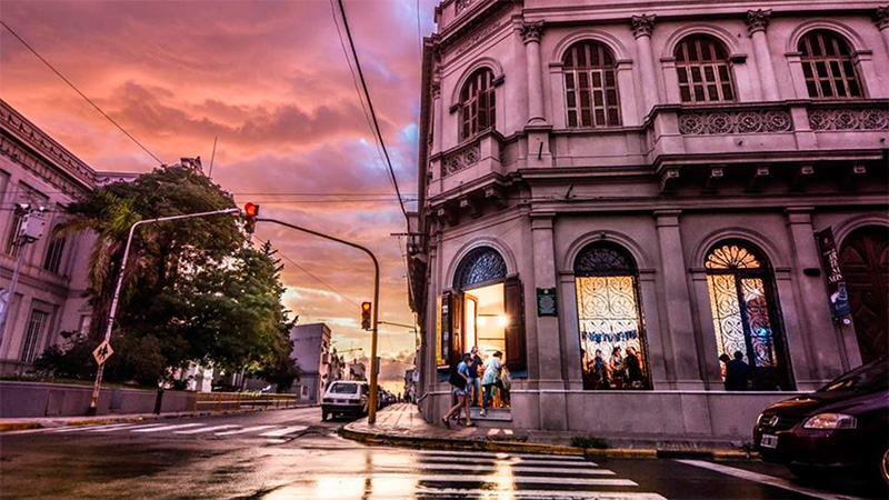 Inaugura "La Ochava", un espacio de comidas y bebidas en la Casa de la ...