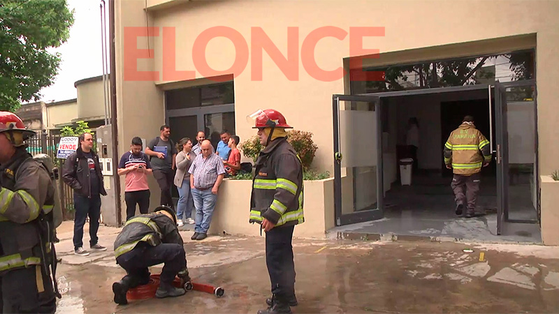 Un cortocircuito generó un principio de incendio en un templo de Paraná | Elonce.com