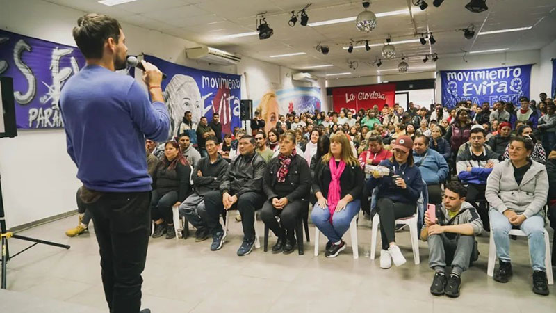 Gómez Tutau: "Gracias a los políticos profesionales por los servicios ...