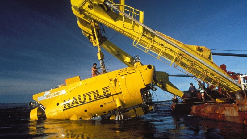 Cómo es el robot que utilizarán para buscar al submarino Titan | Elonce.com