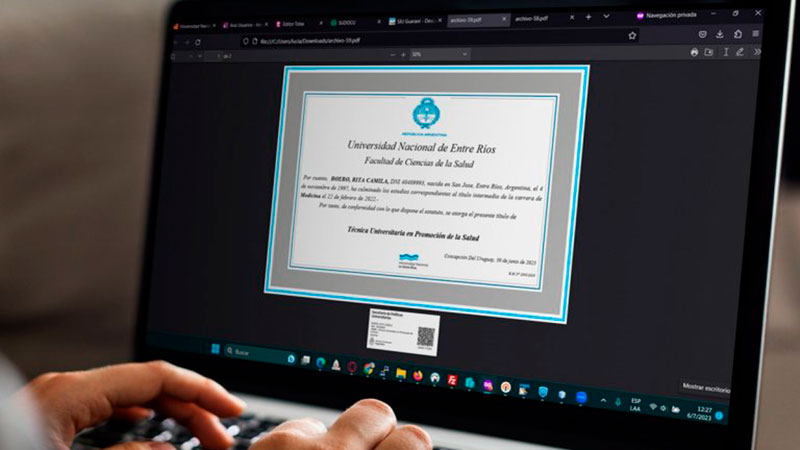 UNER implementó el diploma digital para estudiantes egresados | Elonce.com