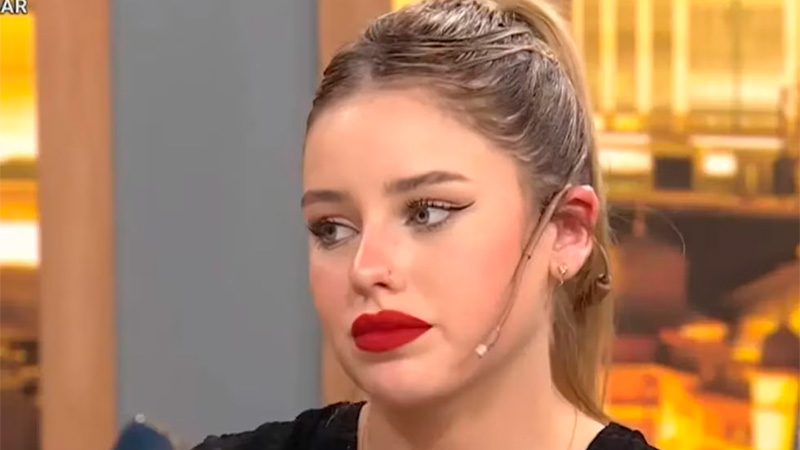 Coti Romero posó con una malla ultra cavada que dejó todo a la vista ...