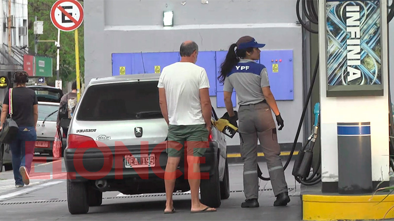 A primera hora de la mañana, hubo combustibles en el ACA de Paraná ...