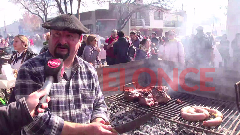 Fiesta popular por el 25 de Mayo en Gualeguaychú: el atractivo de las ...