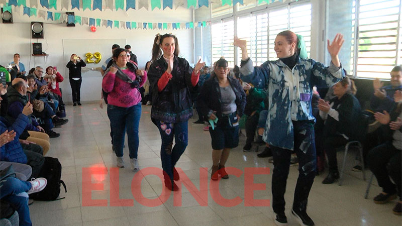 Con música y desfile, CEMI festejó sus 29 años de vida institucional en ...