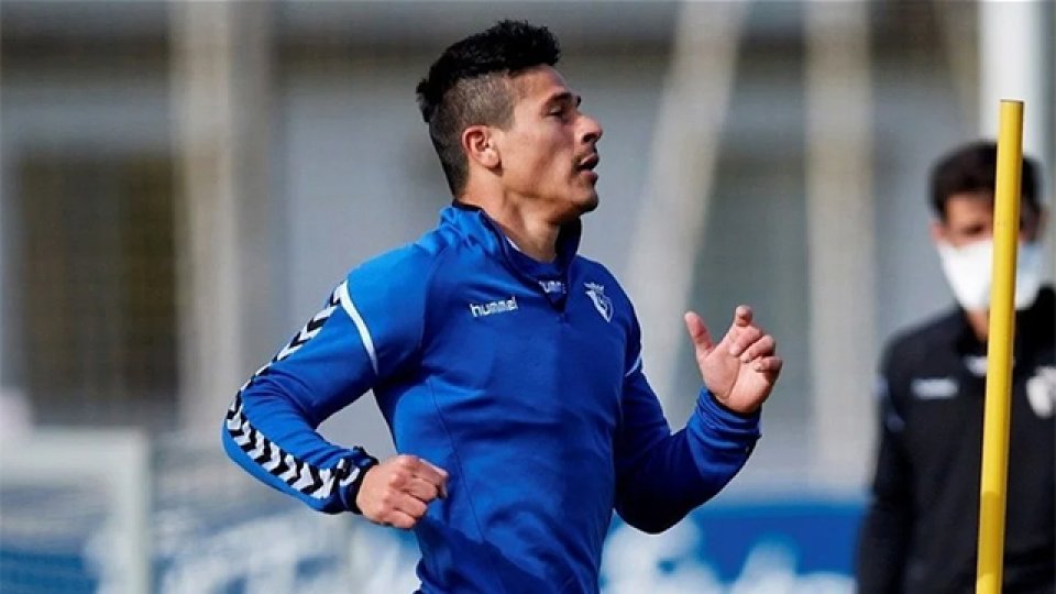 El defensor entrerriano Facundo Roncaglia ya se entrenó en Boca ...