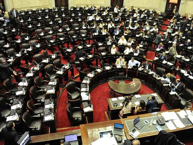 Balance de la labor parlamentaria 2014: Destacaron los “temas centrales ...