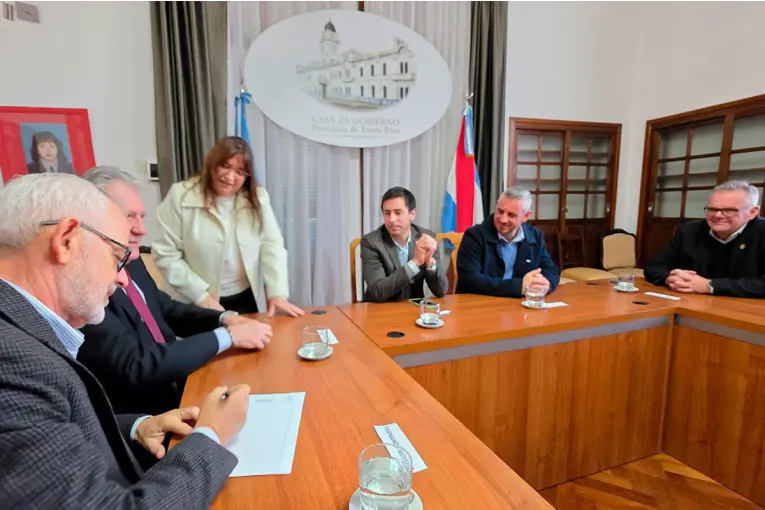 Se firmó el contrato para la nueva Planta de Tratamiento de Colón ...